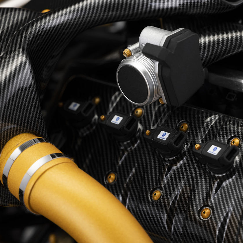 The Koenigsegg One:1 Engine 1:6 Scale Model – drivepro