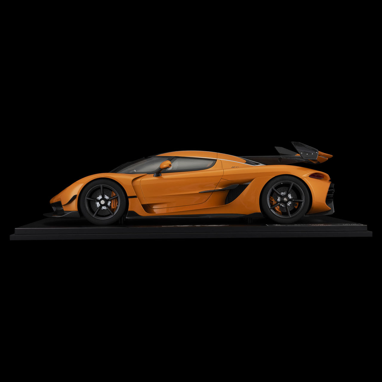The Koenigsegg Jesko Absolut 1:8 Scale Model (orange) – drivepro